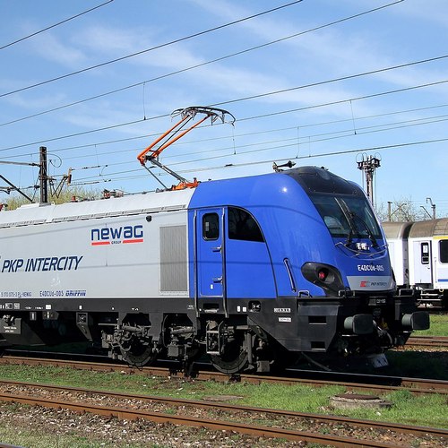 NEWAG поставить 20 електровозів для PKP Intercity - RWS