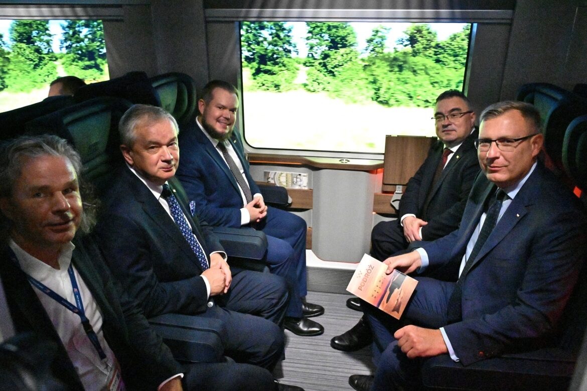 PKP Intercity Unveils New Wagon Design at TRAKO - Railway Supply