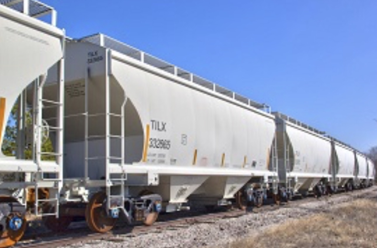 Trinity Industries delivered 4,325 railcars in the third quarter ...