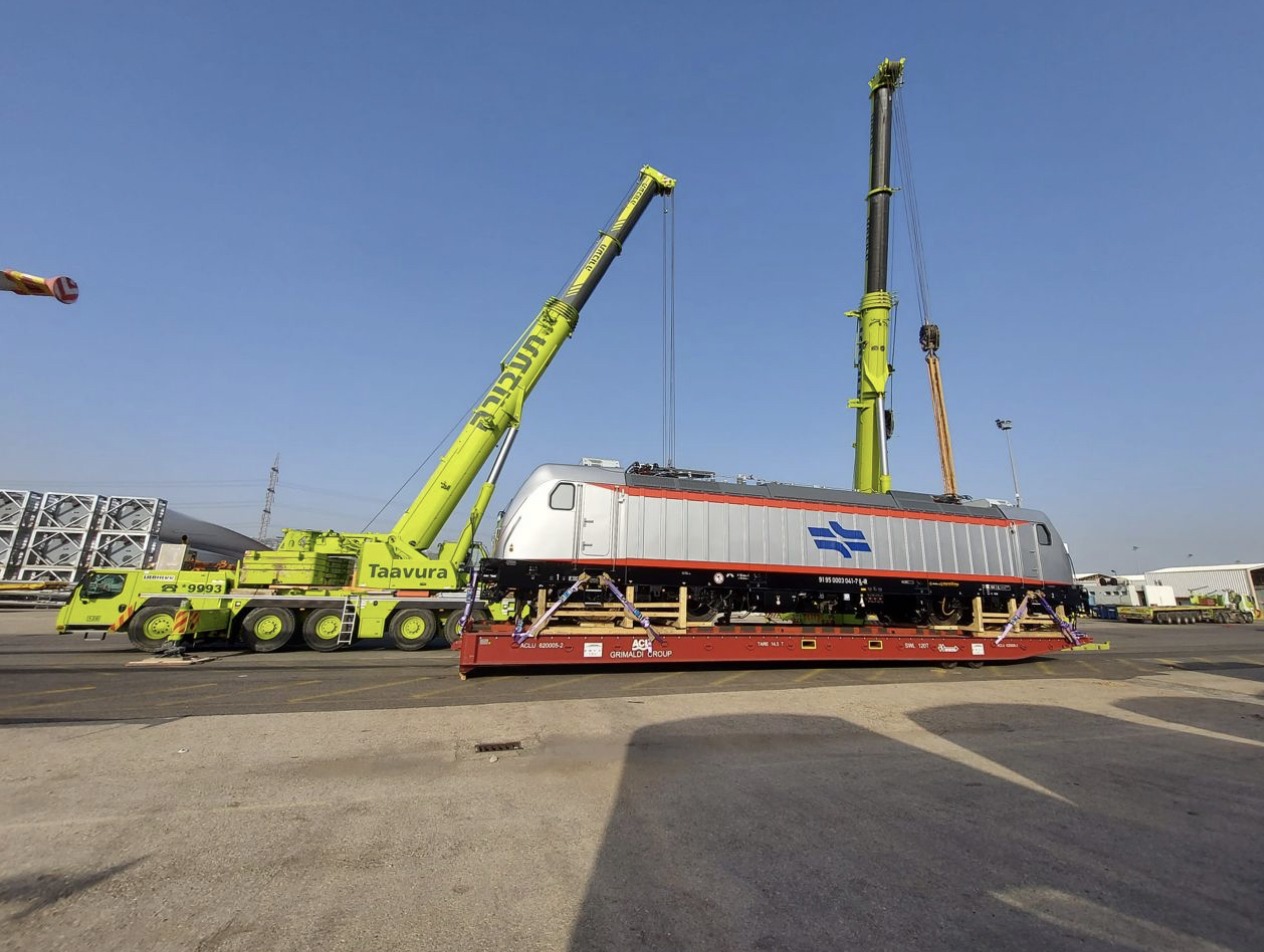 Alstom Unloads 2 New TRAXX Electric Locomotives in Israel - Railway Supply