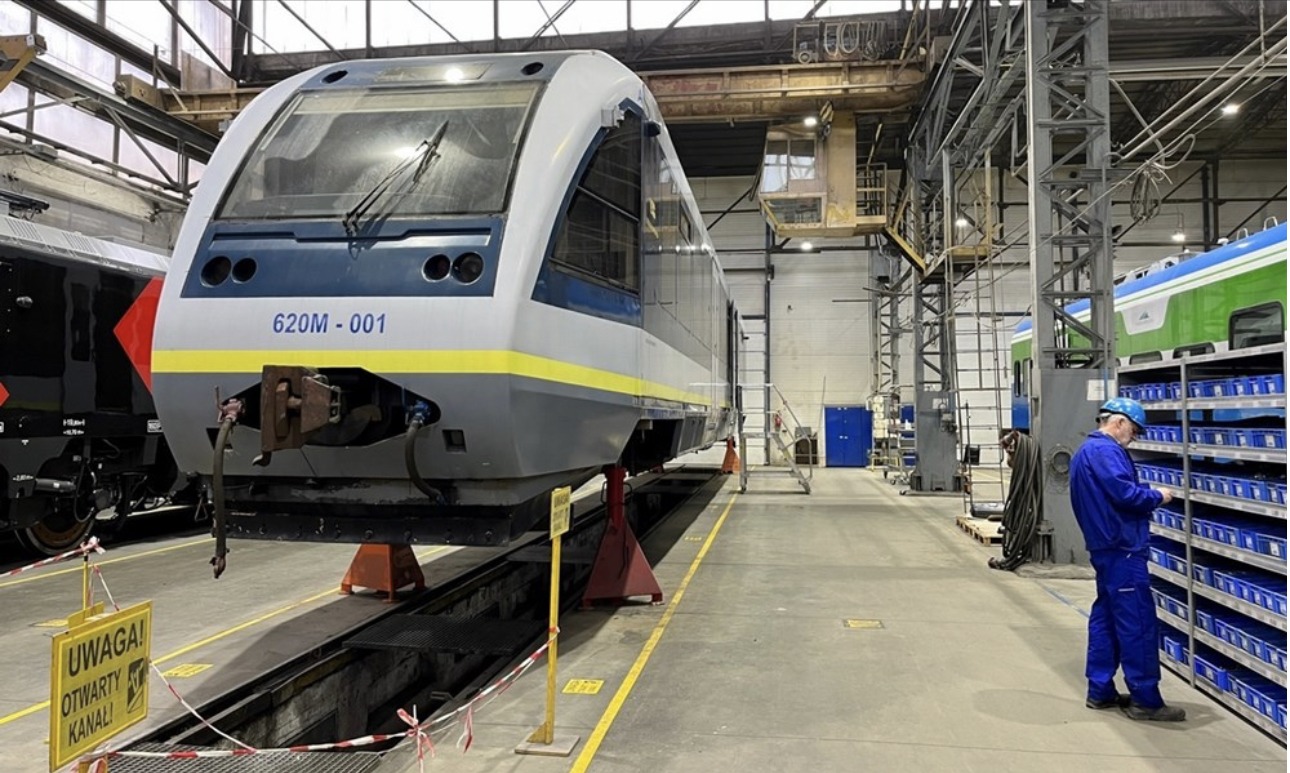 Ukrzaliznytsia orders the modernization of rail buses from Pesa ...