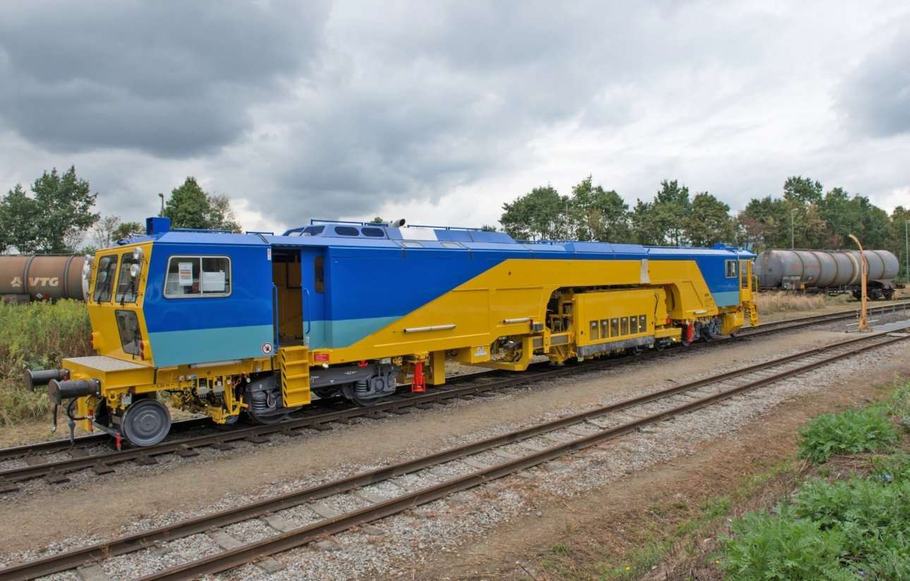 Track maintenance machines - Railway Supply