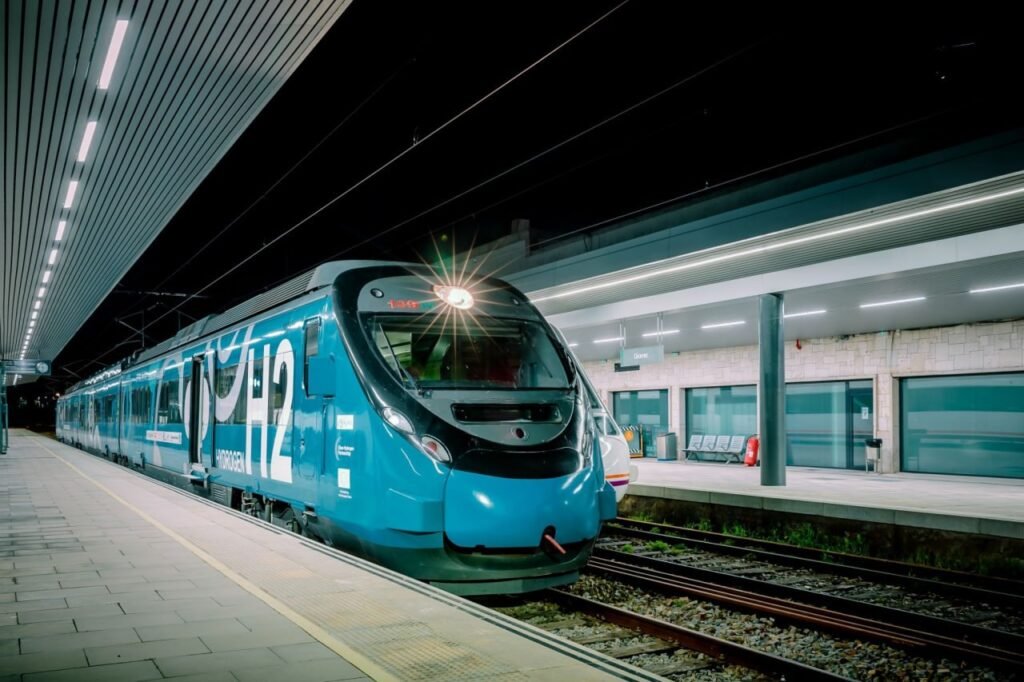 The CAF hydrogen train traveled 804 km without refueling - Railway Supply